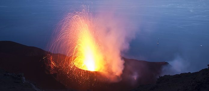 Analysing volcanoes to predict their awakening | Geology Page
